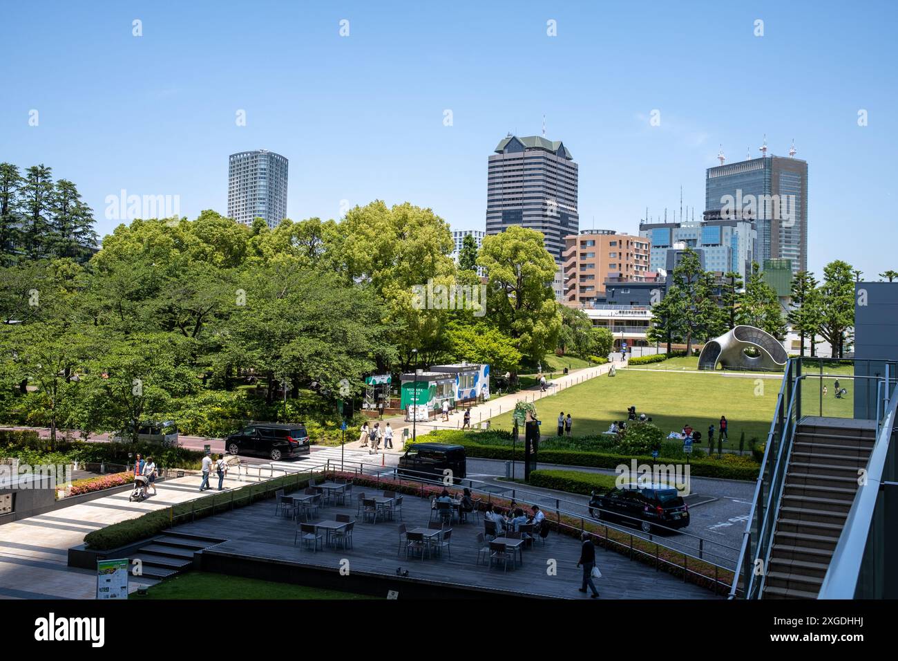 Tokyo midtown garden hi-res stock photography and images - Alamy
