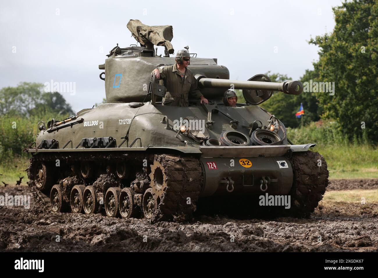 M4a1 sherman tank hi-res stock photography and images - Alamy