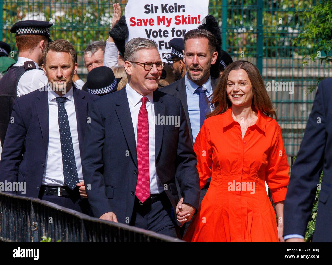 Keir Starmer and his wife Victoria, arrive at their local polling ...