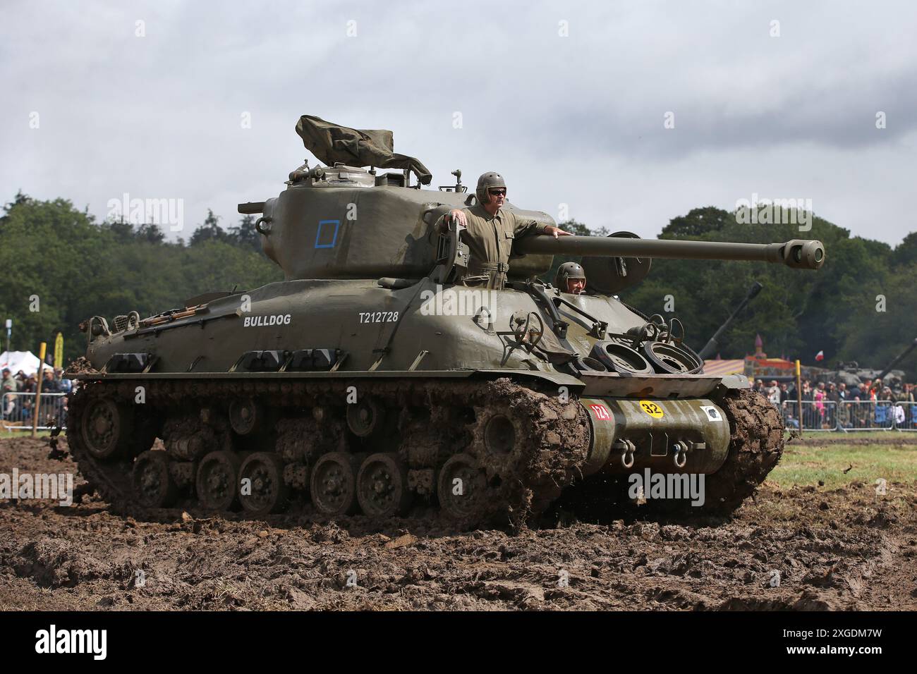 Sherman m4a1 76 w hi-res stock photography and images - Alamy