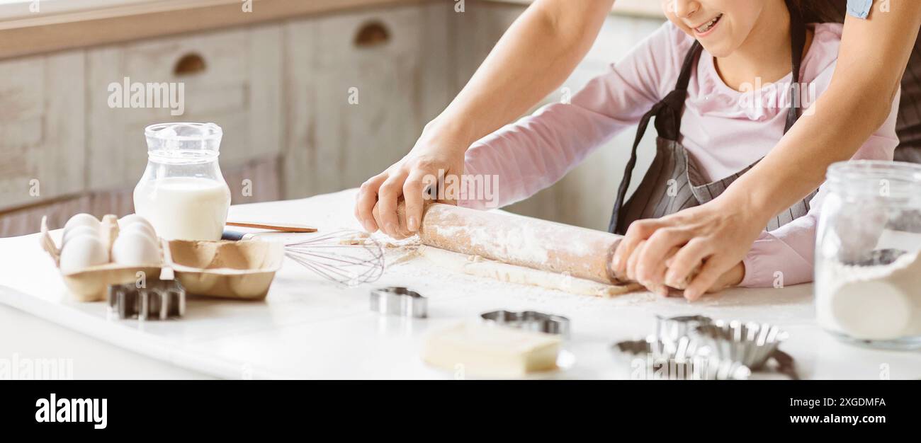 Happy baking using eggs hi-res stock photography and images - Alamy