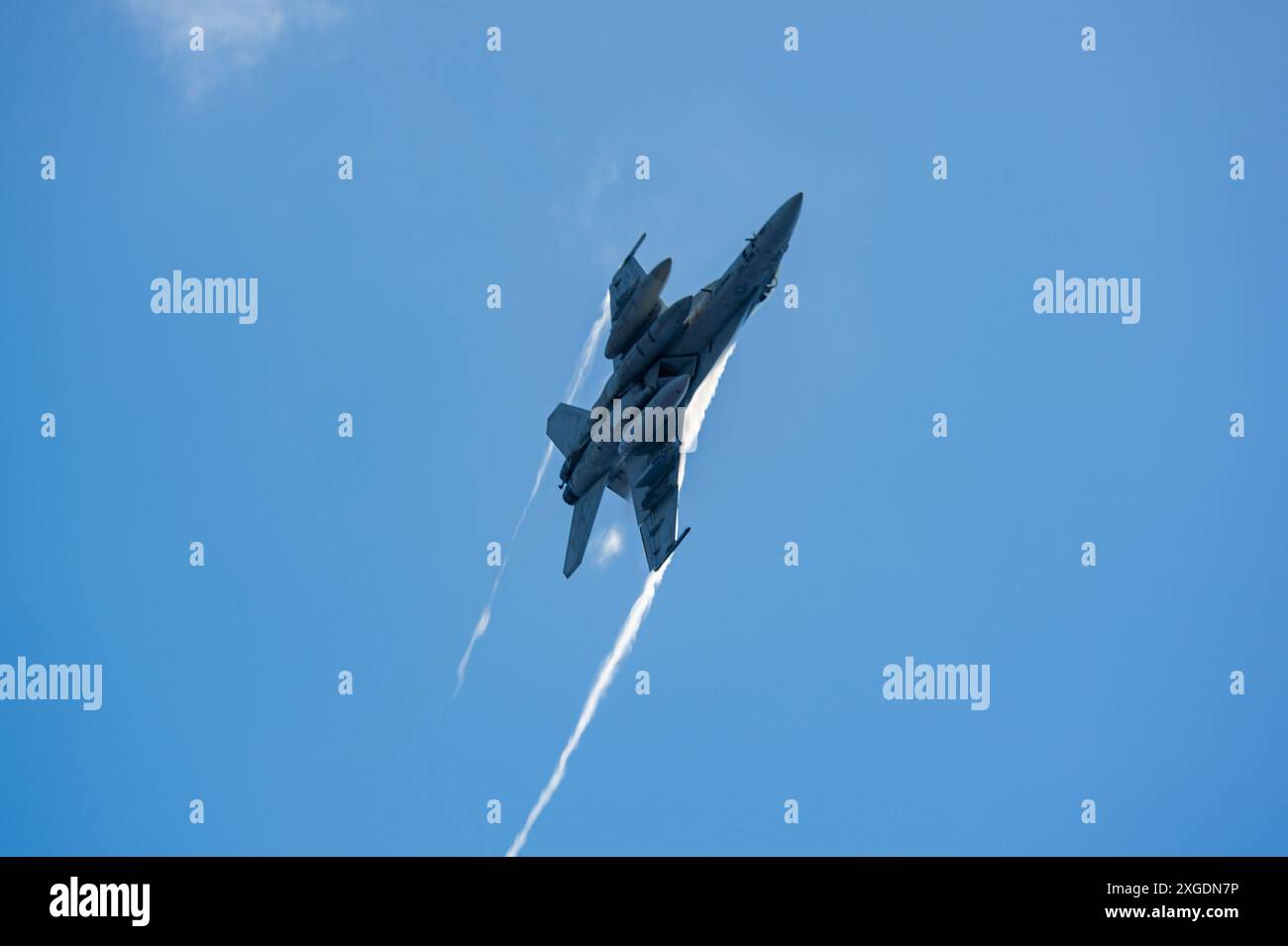240703-N-GN523-1151 PACIFIC OCEAN (July 3, 2024) An F/A-18E Super ...