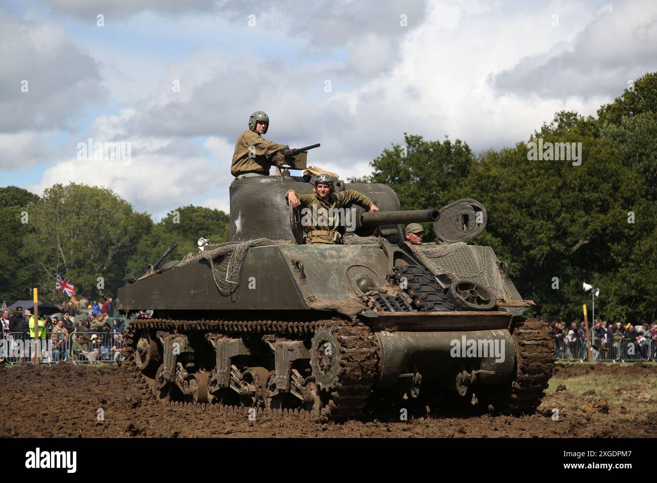 Crew of m4 sherman tank hi-res stock photography and images - Alamy
