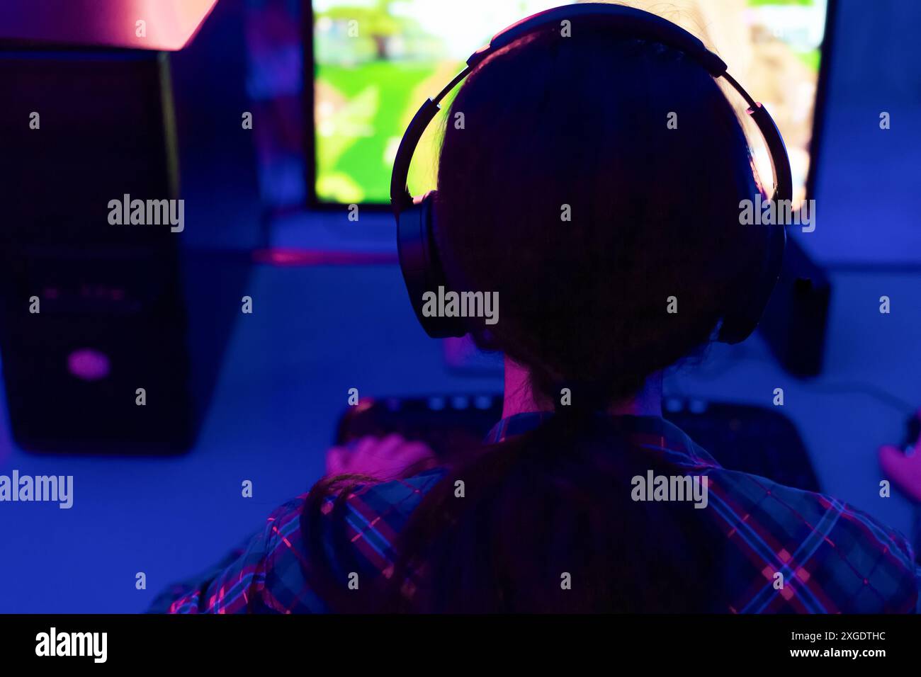 Streamer gamer plays controller hi-res stock photography and images - Alamy