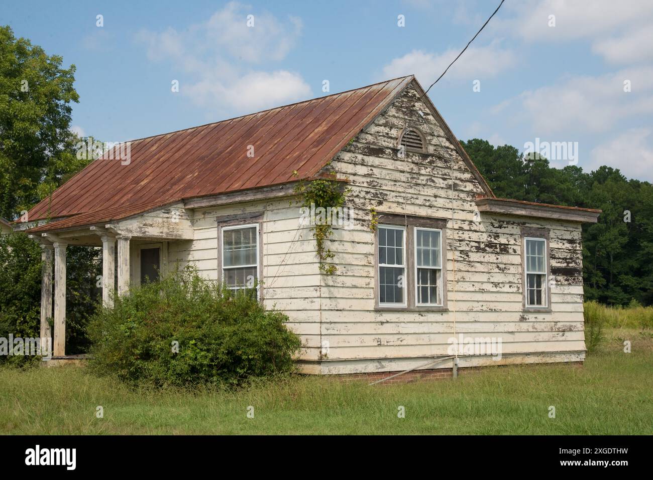 Deteriorated decay hi-res stock photography and images - Alamy