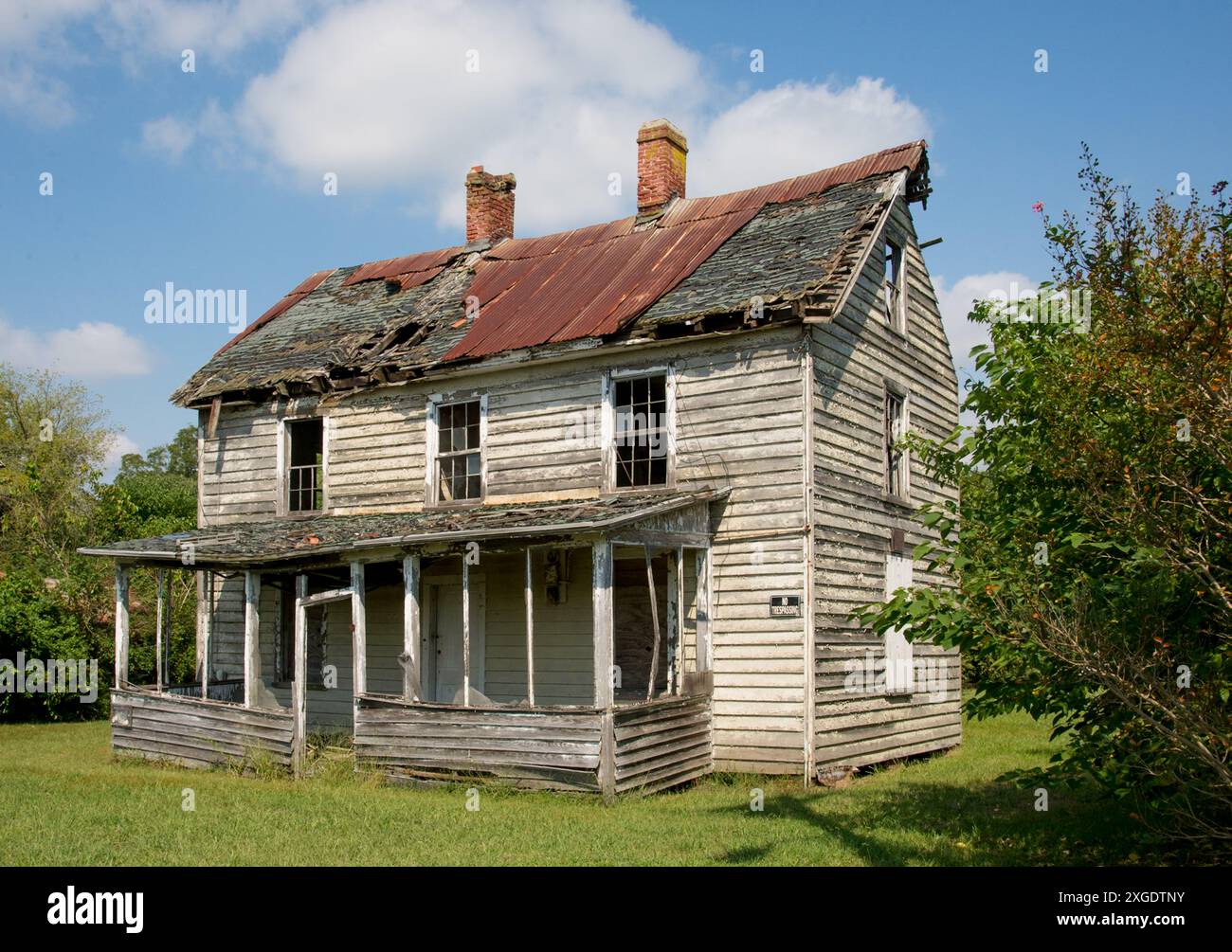 Deteriorated decay hi-res stock photography and images - Alamy