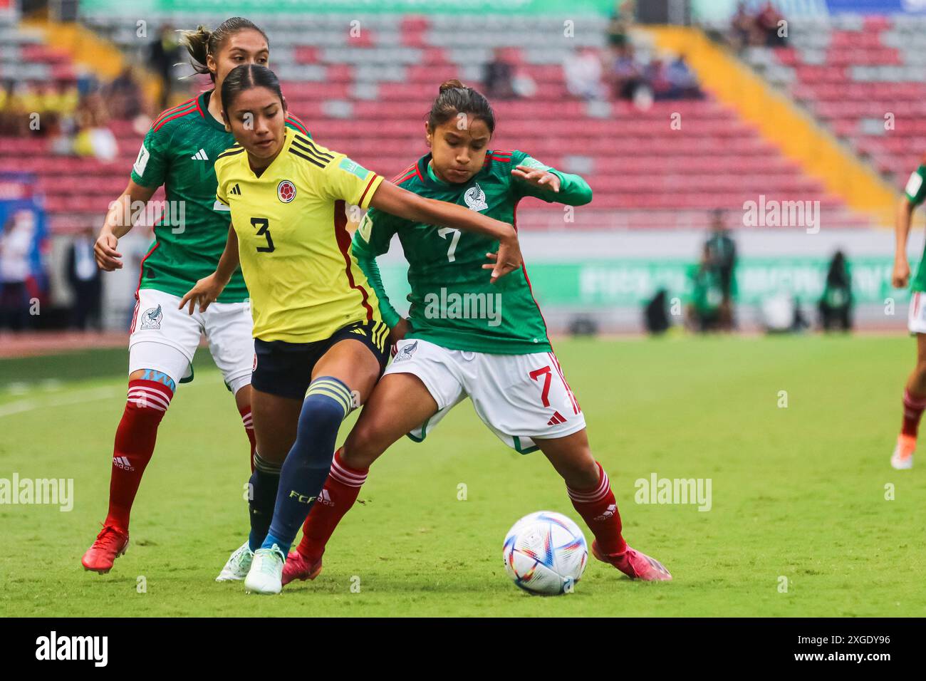 Angela Baron of Colombia and Natalia Mauleon of Mexico during the FIFA ...