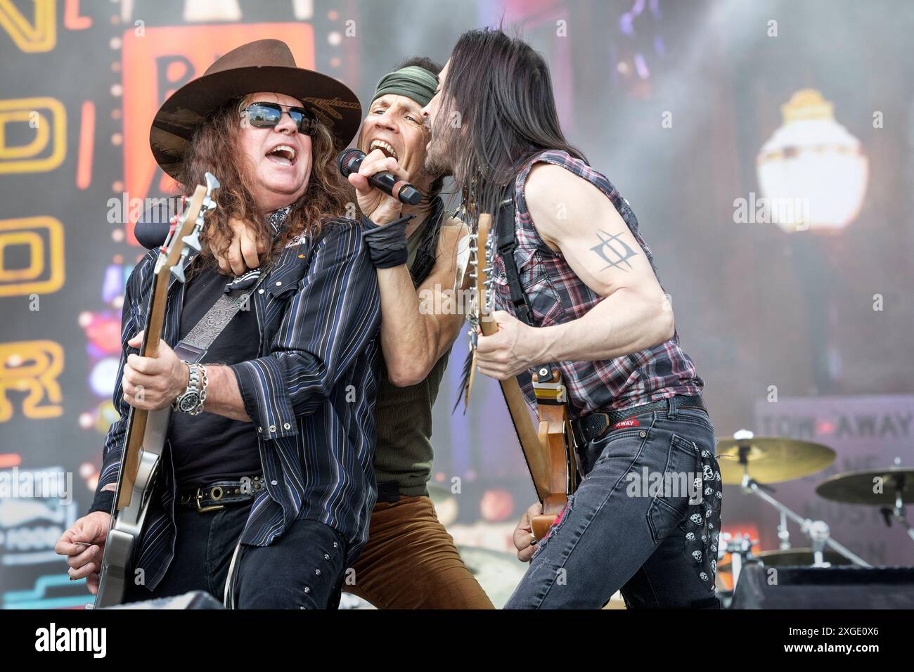 Extreme l hi-res stock photography and images - Alamy