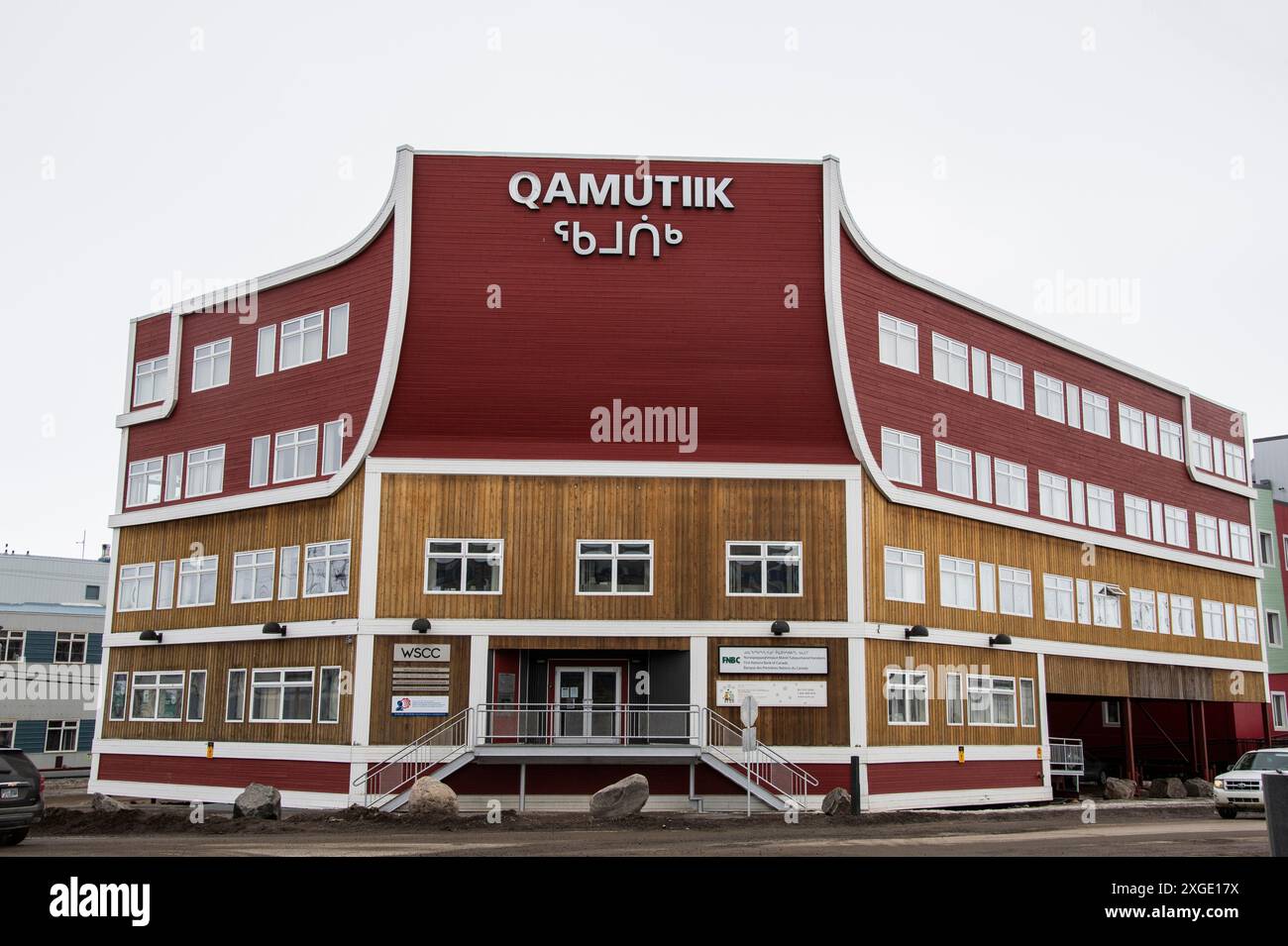 Nunavut Important Buildings Qamutiik Building On The Four Corners On