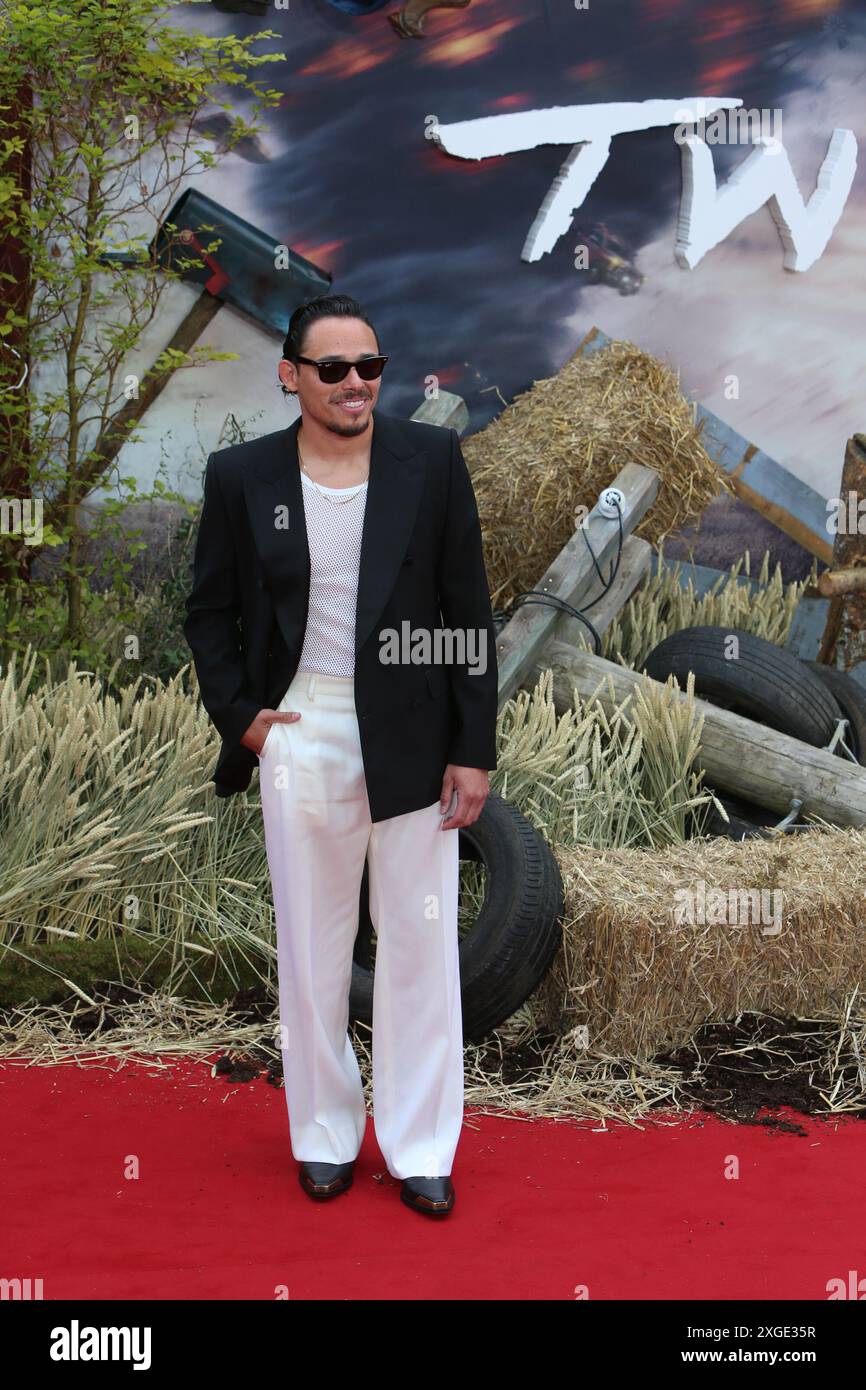 Anthony ramos 2024 hi-res stock photography and images - Alamy