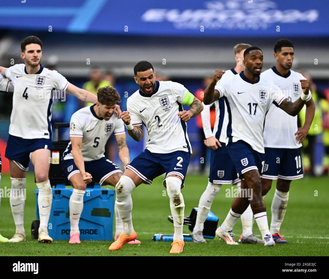 DUSSELDORF, GERMANY - JULY 6: Kyle Walker of England gives instruction ...