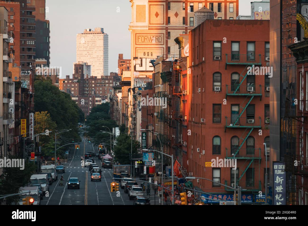 East broadway chinatown nyc hi-res stock photography and images - Alamy