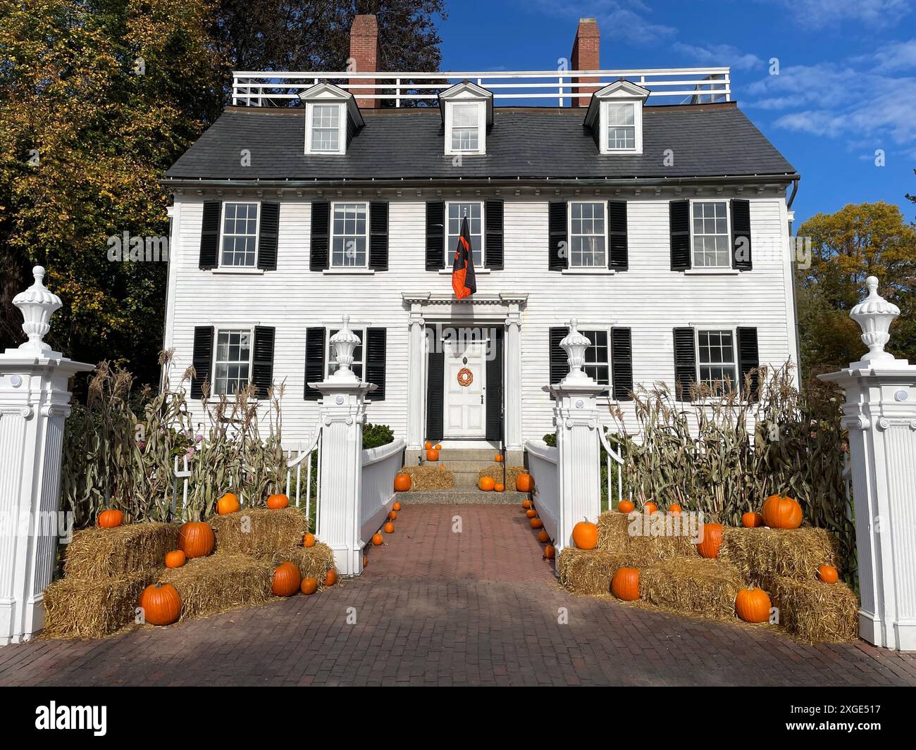 Hocus pocus movie hi-res stock photography and images - Alamy