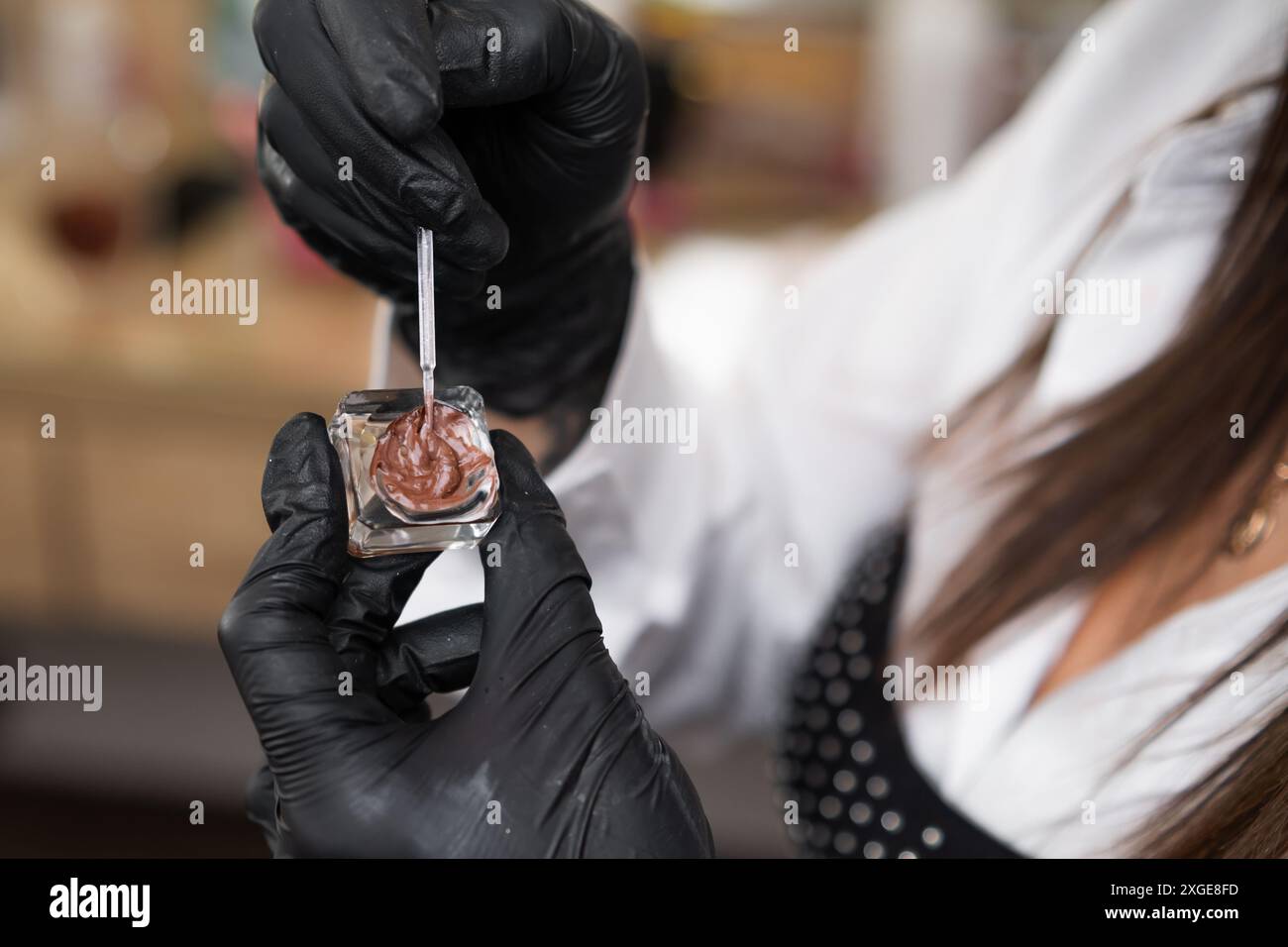 Eyebrow dying hi-res stock photography and images - Alamy