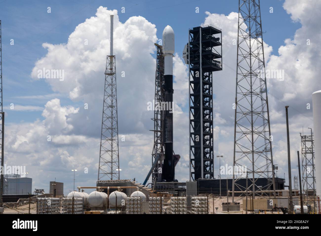 Spacex turksat 6a hi-res stock photography and images - Alamy