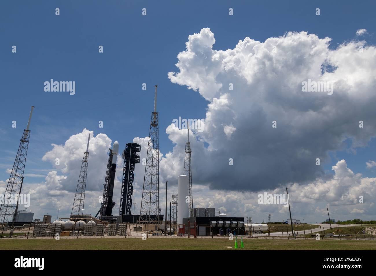 Spacex turksat 6a hi-res stock photography and images - Alamy