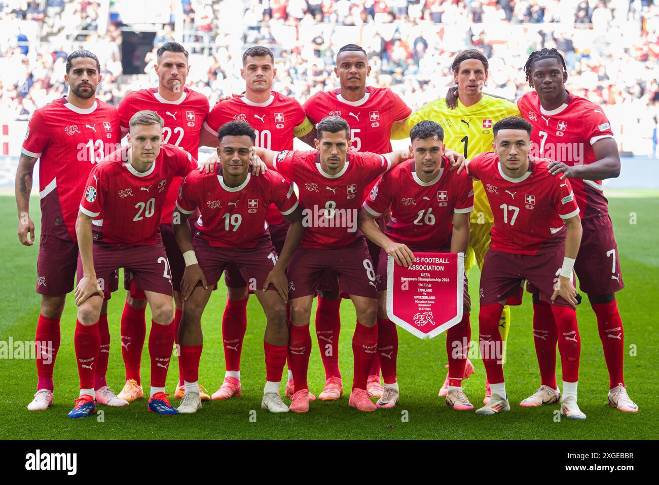Dusseldorf, Germany. 06th July, 2024. (L-R) Switzerland squad poses for ...