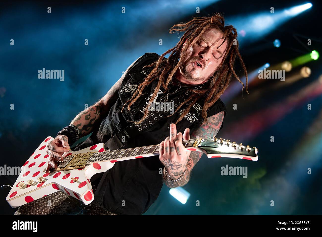 LONDON, ENGLAND: The Wildhearts perform at Shepherds Bush Empire with a ...