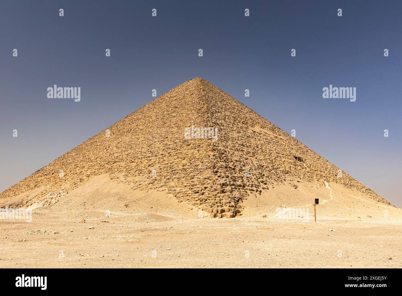 Red Pyramid(North Pyramid), Pyramid of Pharaoh Sneferu(Snofru, Snefru ...