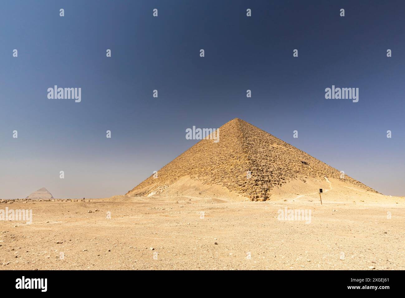 Red Pyramid(North Pyramid), Pyramid of Pharaoh Sneferu(Snofru, Snefru ...