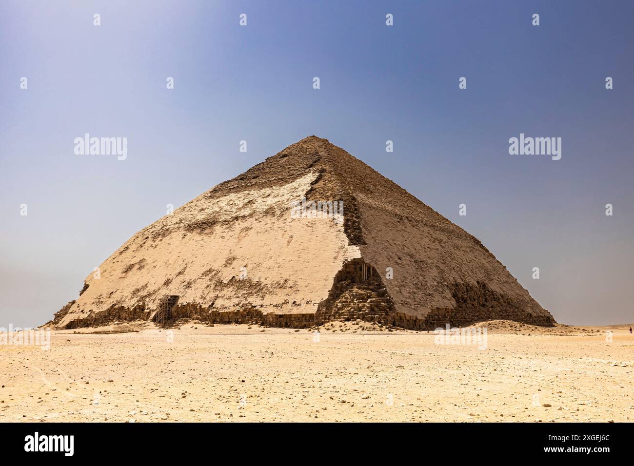 Bent Pyramid, Pyramid of Pharaoh Sneferu(Snofru, Snefru), Dahshur ...
