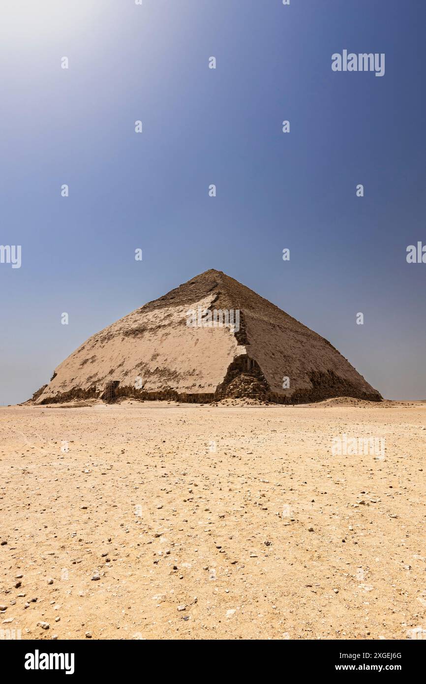 Bent Pyramid, Pyramid of Pharaoh Sneferu(Snofru, Snefru), Dahshur ...