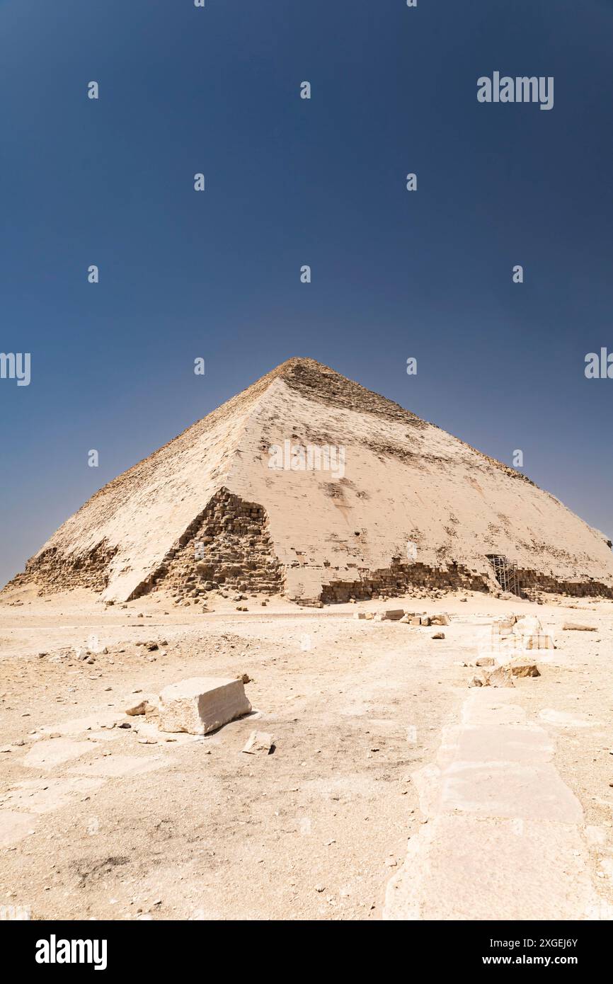 Bent Pyramid, Pyramid of Pharaoh Sneferu(Snofru, Snefru), Dahshur ...