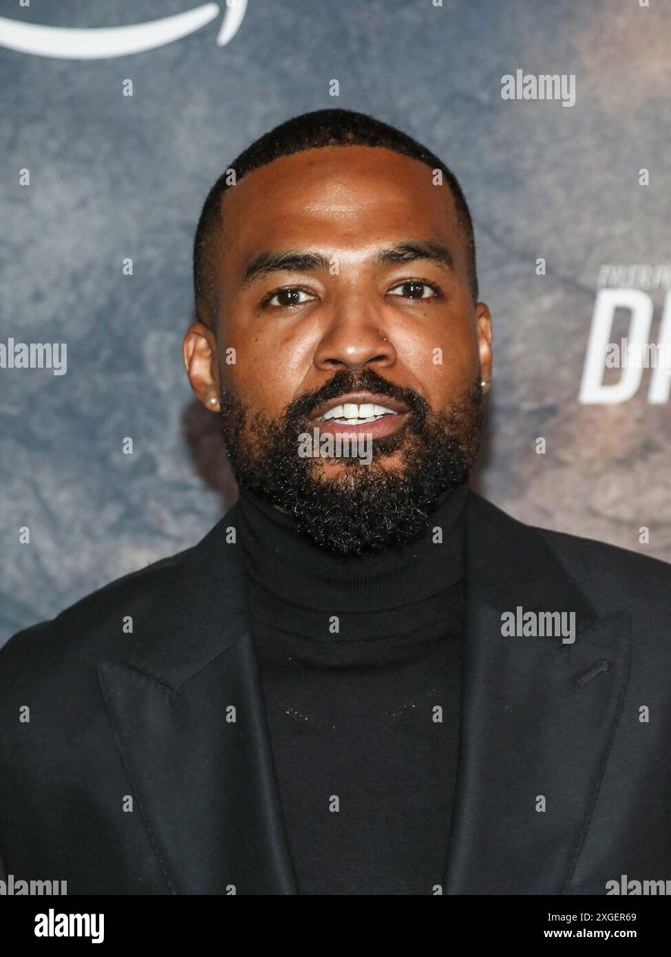 Actor Shannon Wallace attends the premiere of "Tyler Perry's Divorce in the Black" at the Regal ...