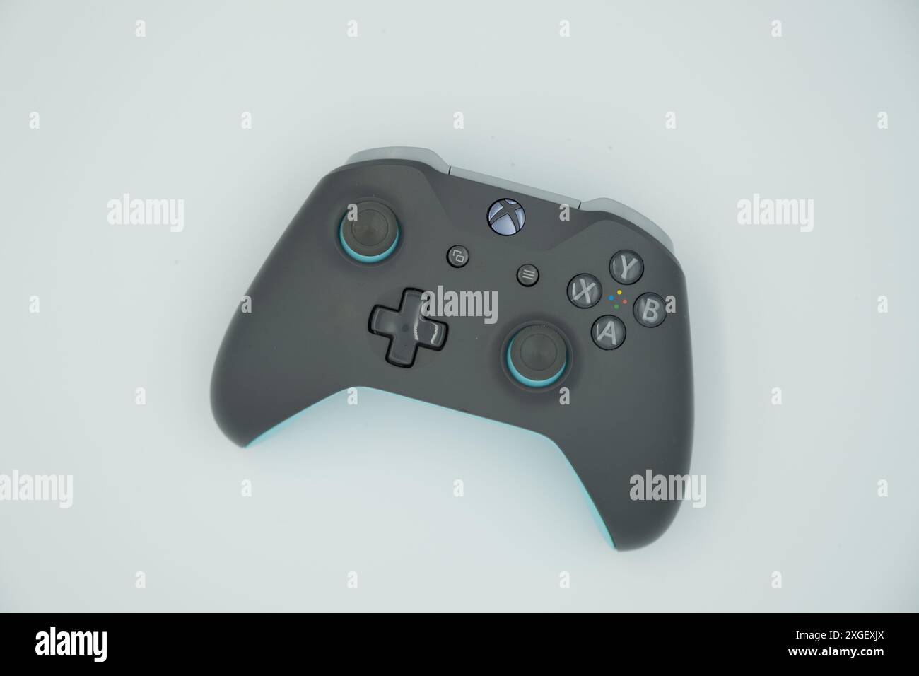 Playstation 5 xbox series x hi-res stock photography and images - Alamy