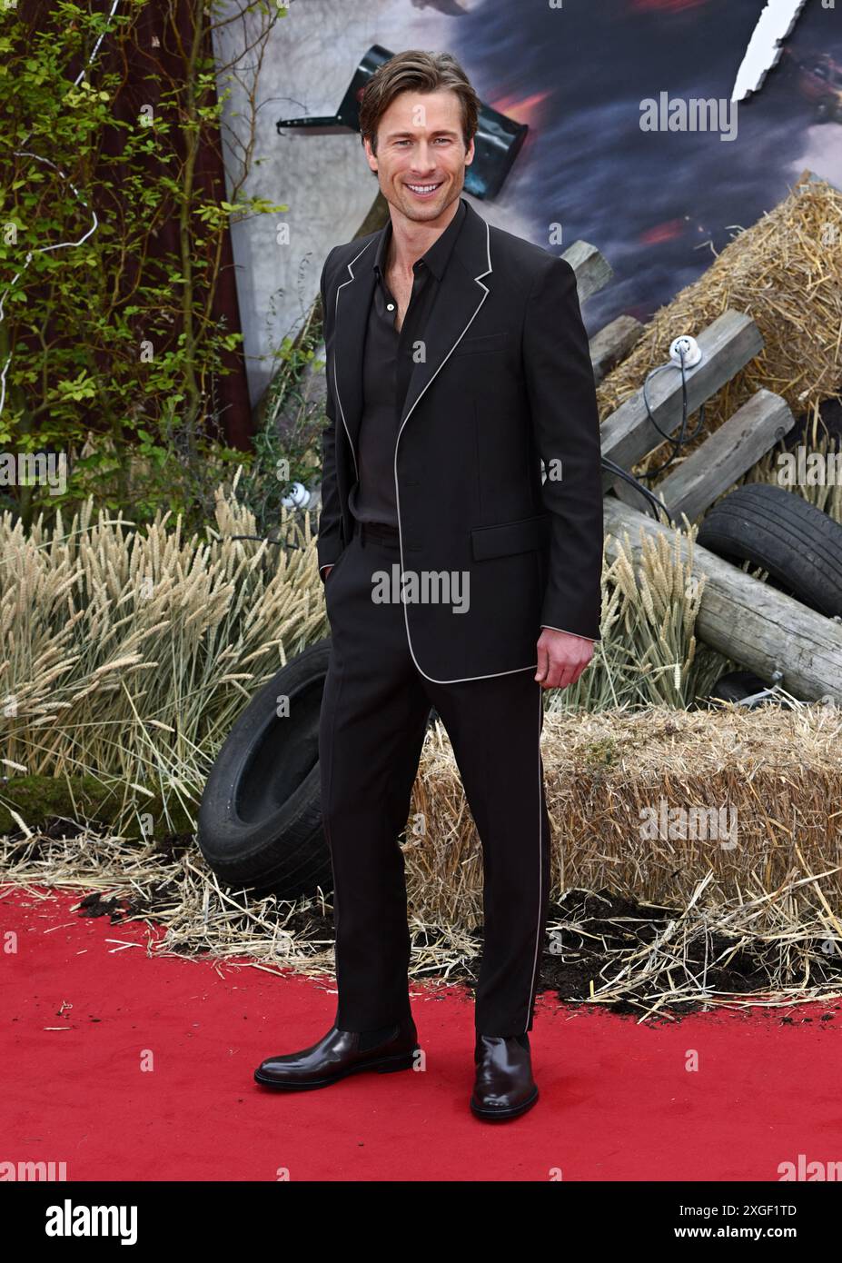Glen Powell at the Twisters European Premiere, Leicester Square, London ...