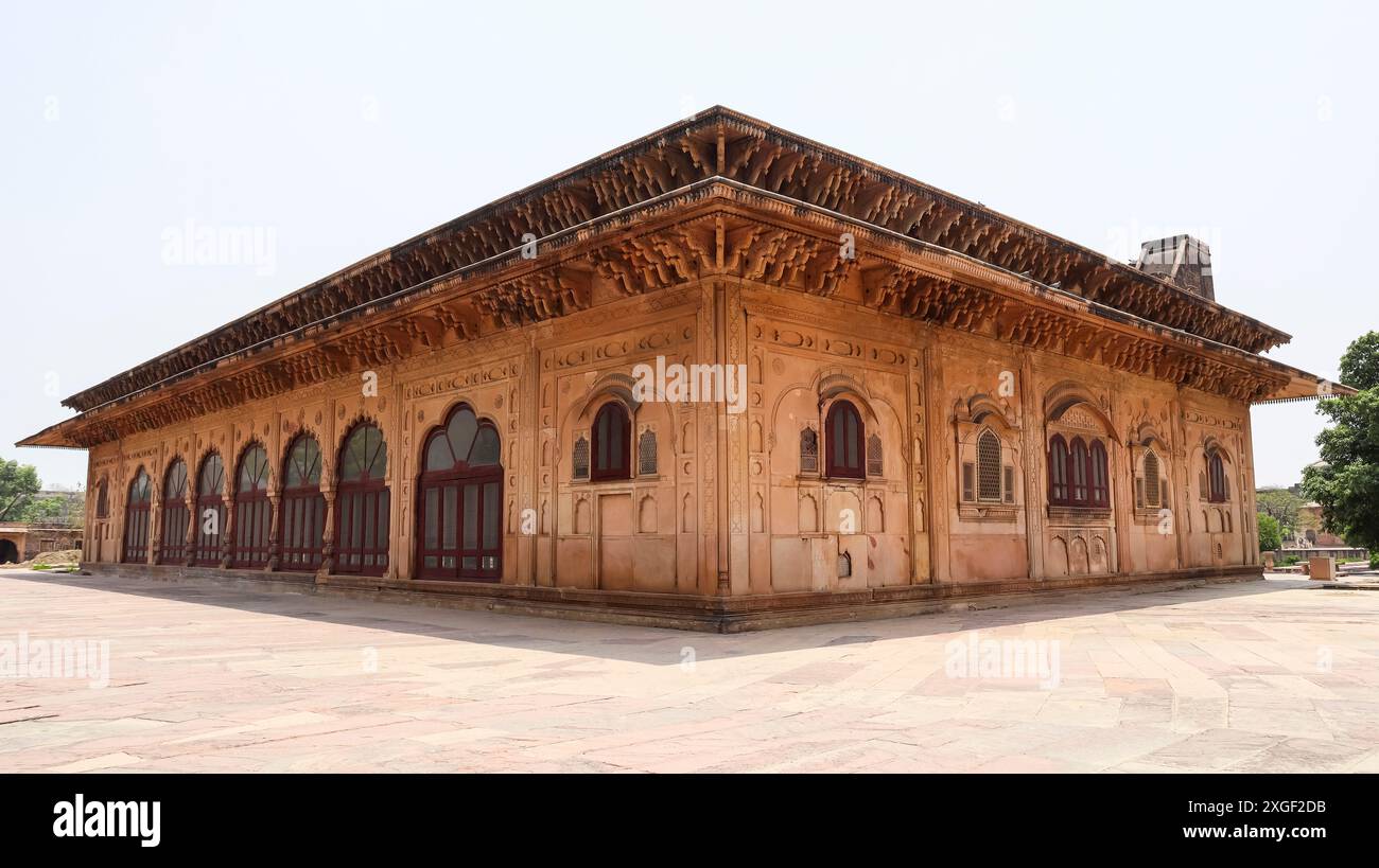 Deeg palace rajasthan india hi-res stock photography and images - Alamy