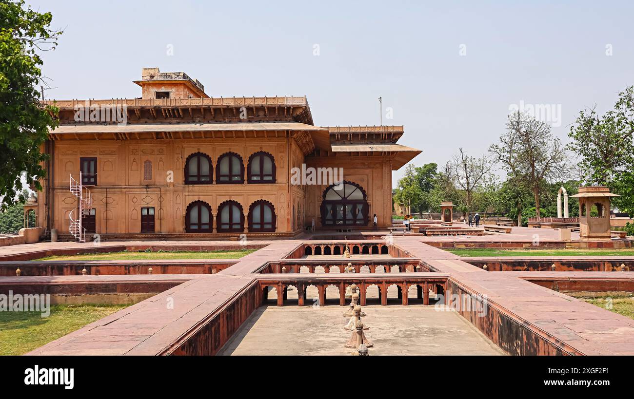 View of Jal Mahal and the water flow system of Deeg Palace, Deeg ...