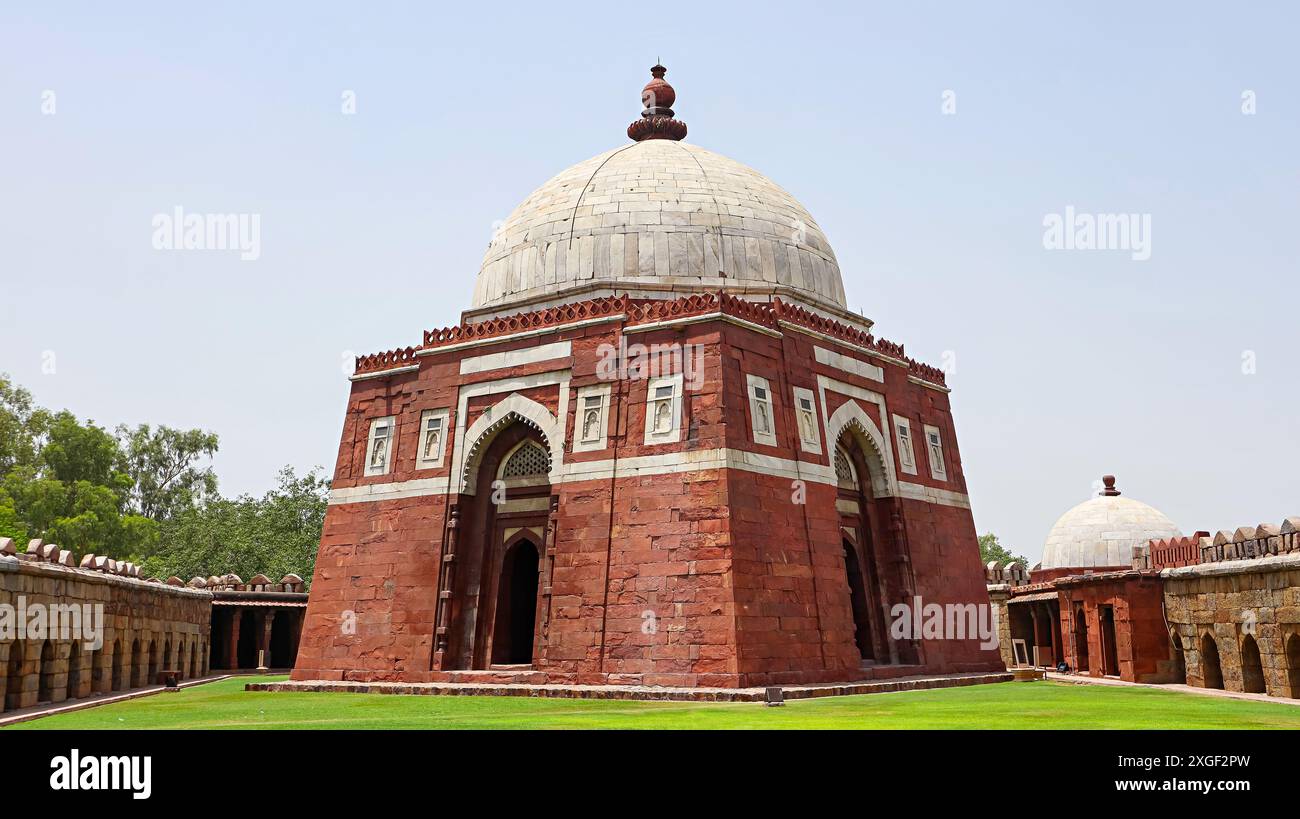Main tomb of Ghiyasuddin Tughlaq's mausoleum, founder of the Tughlaq ...