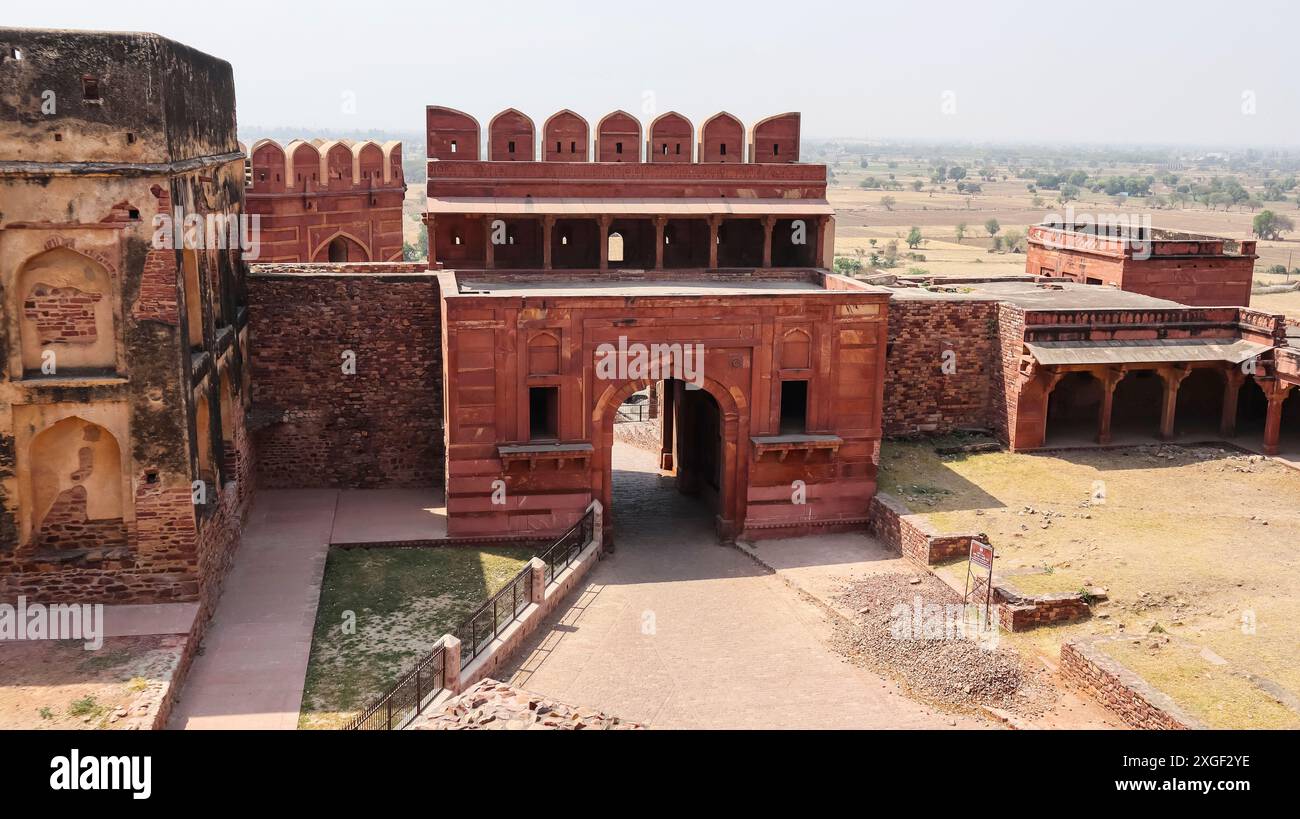 Backside elephant entrance gate of Fatehpur Sikri Fort, Uttar Pradesh ...