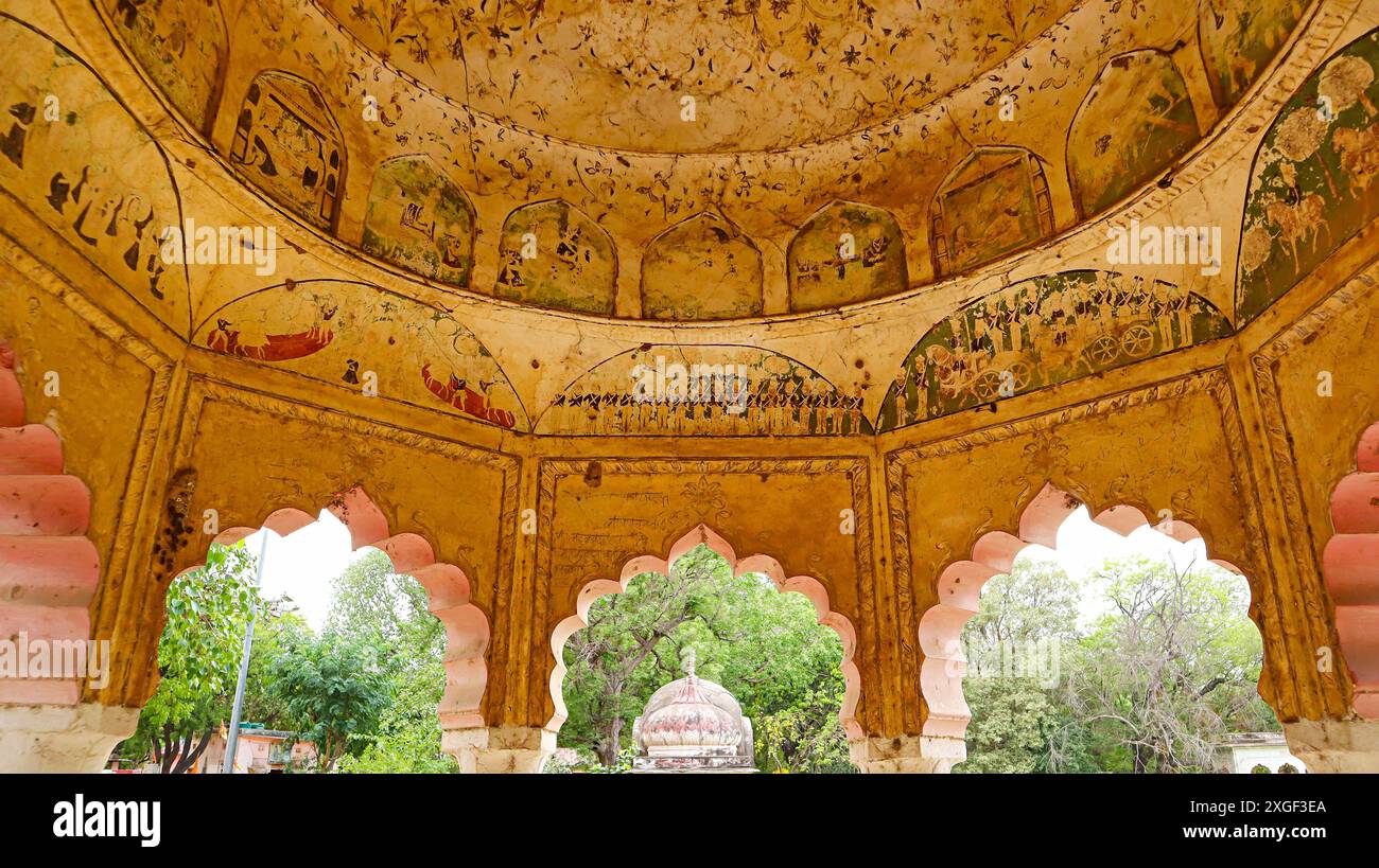 Chhatri of bada talab hi-res stock photography and images - Alamy