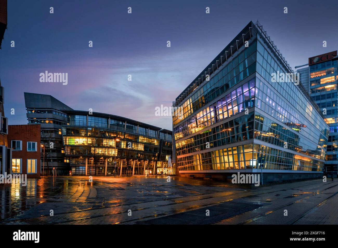 Commercial glass with modern office buildings hi-res stock photography ...