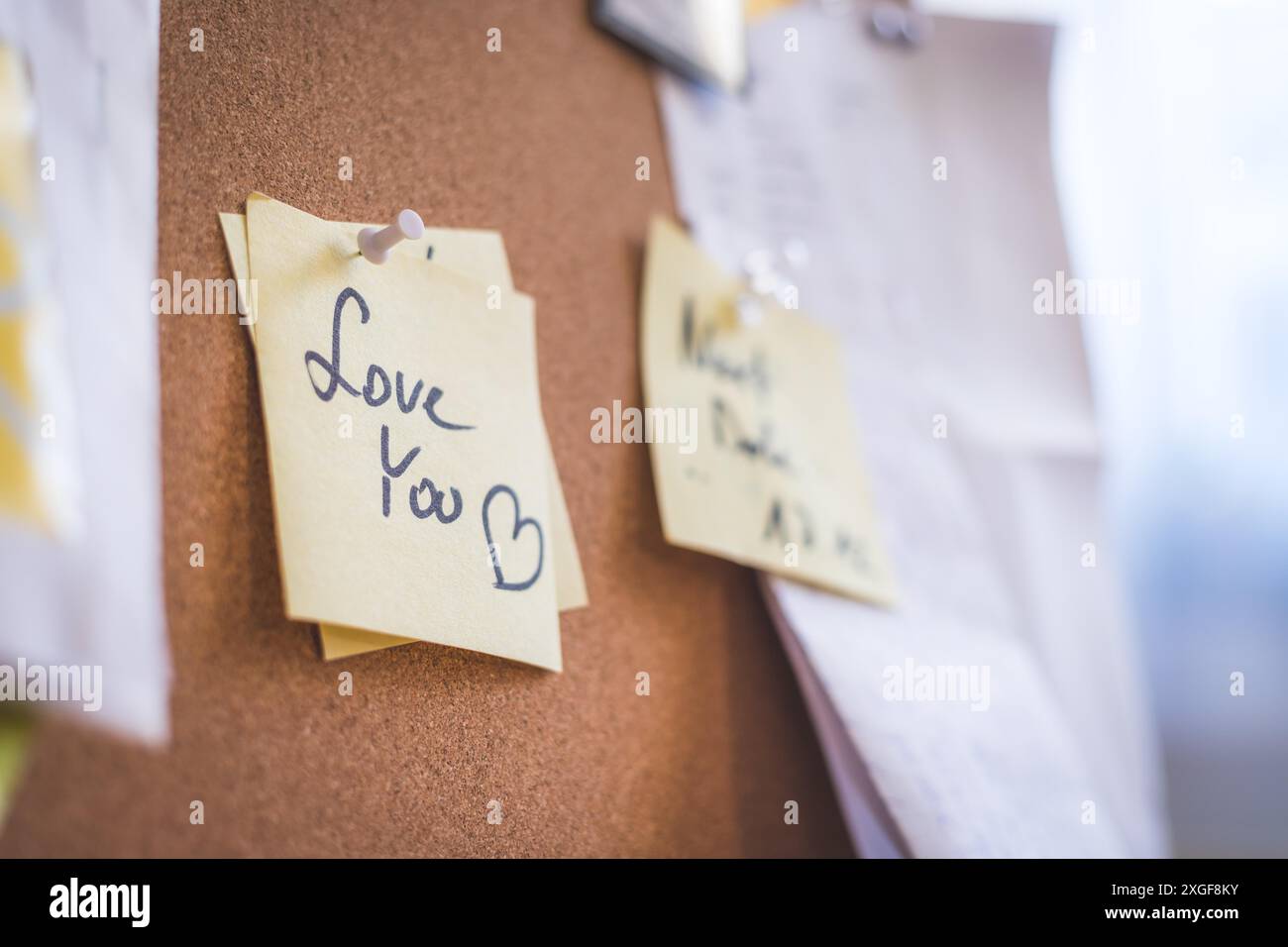 Pinned up sheet hi-res stock photography and images - Alamy
