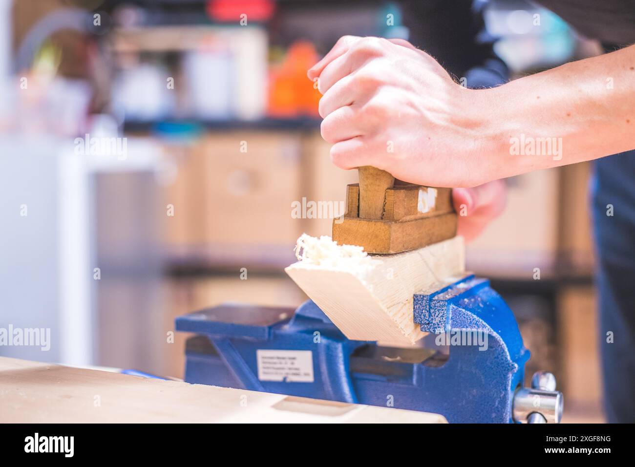 Timber smoothing hi-res stock photography and images - Alamy