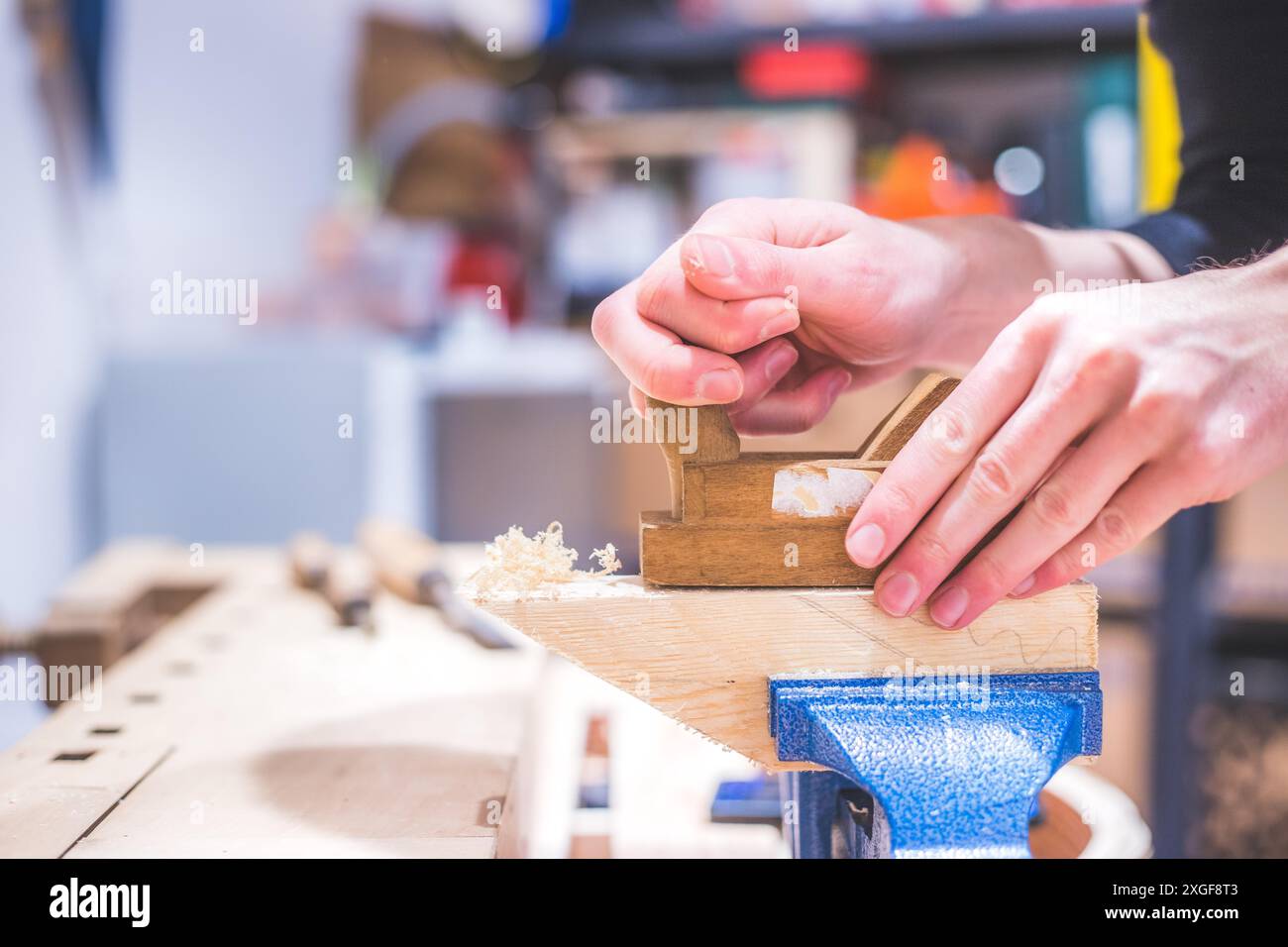 Timber smoothing hi-res stock photography and images - Alamy