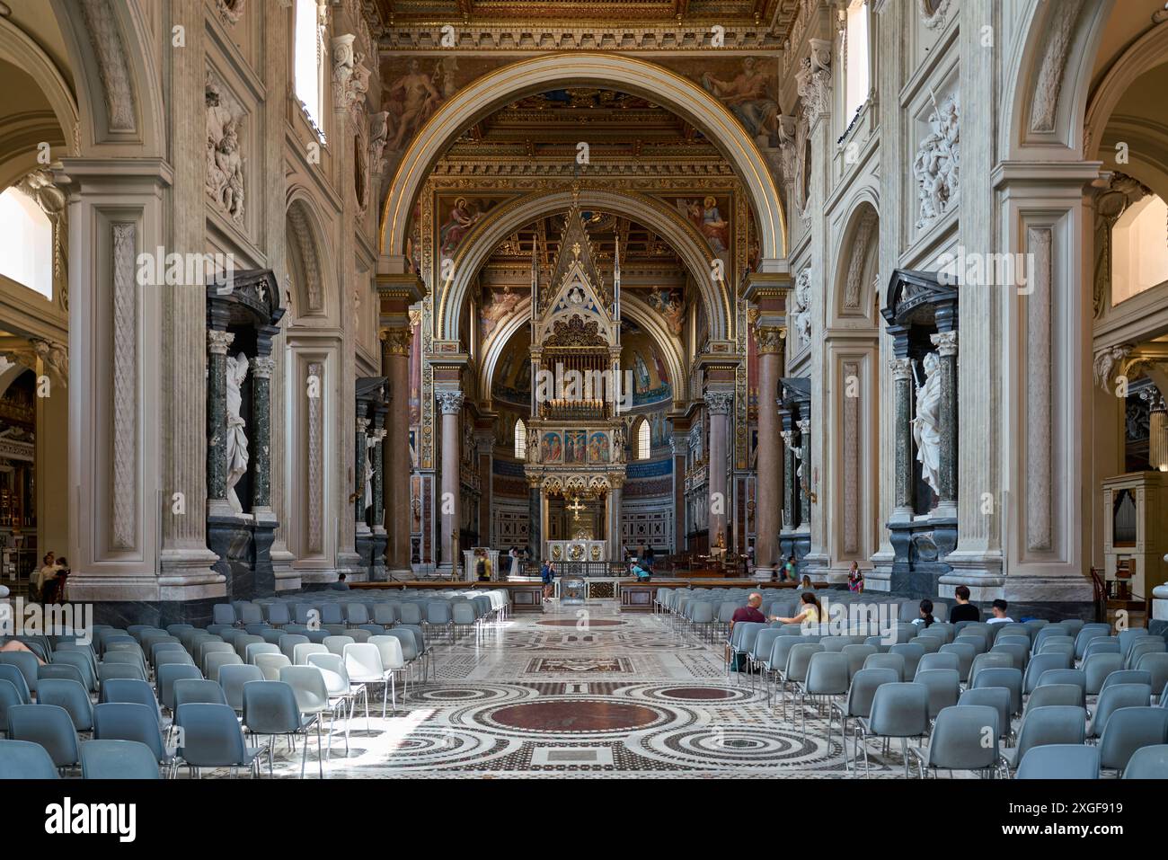 Lateran Basilica (Basilica di San Giovanni in Laterano) neoclassical ...
