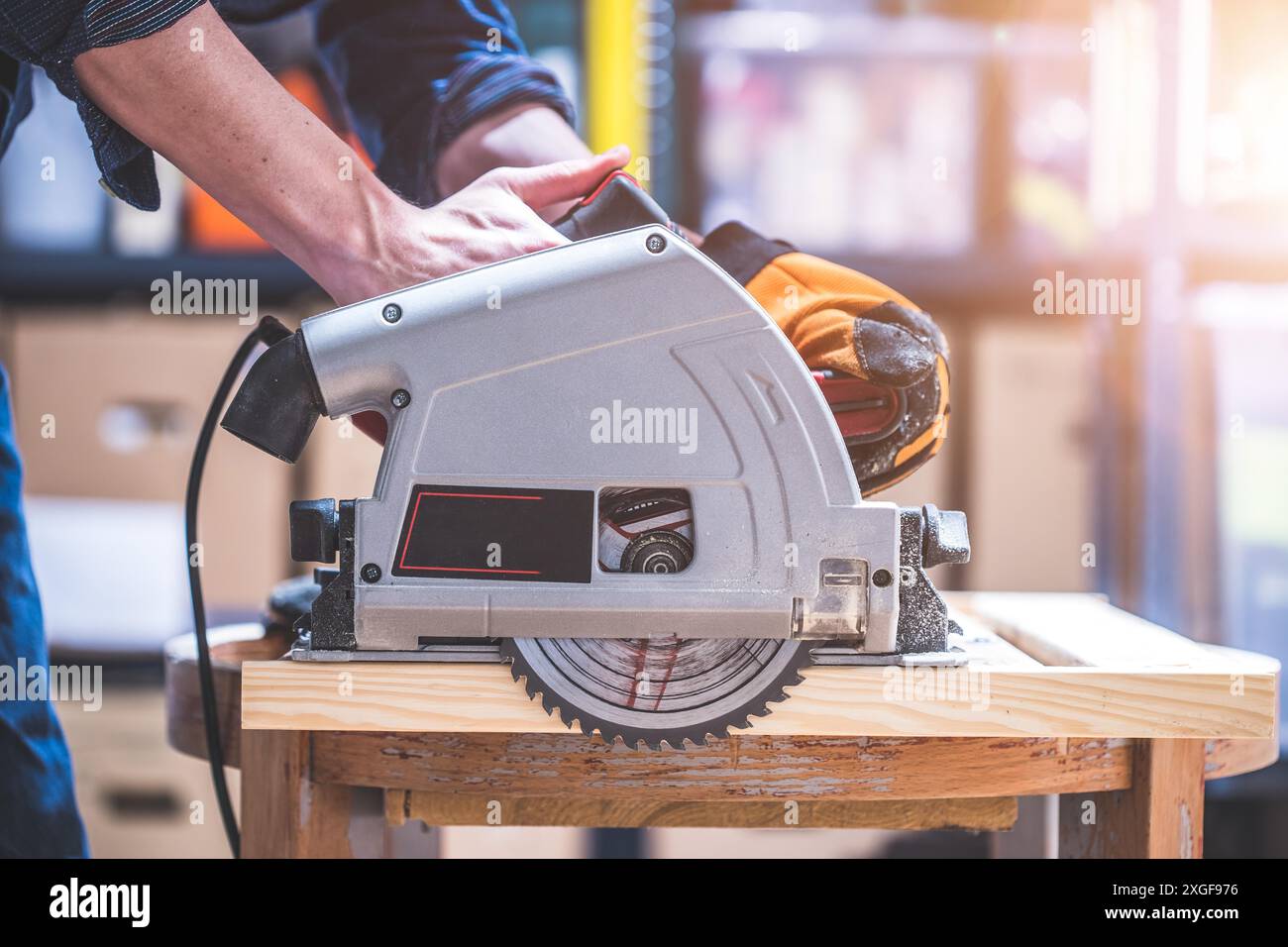 Close up circular saw hi-res stock photography and images - Alamy