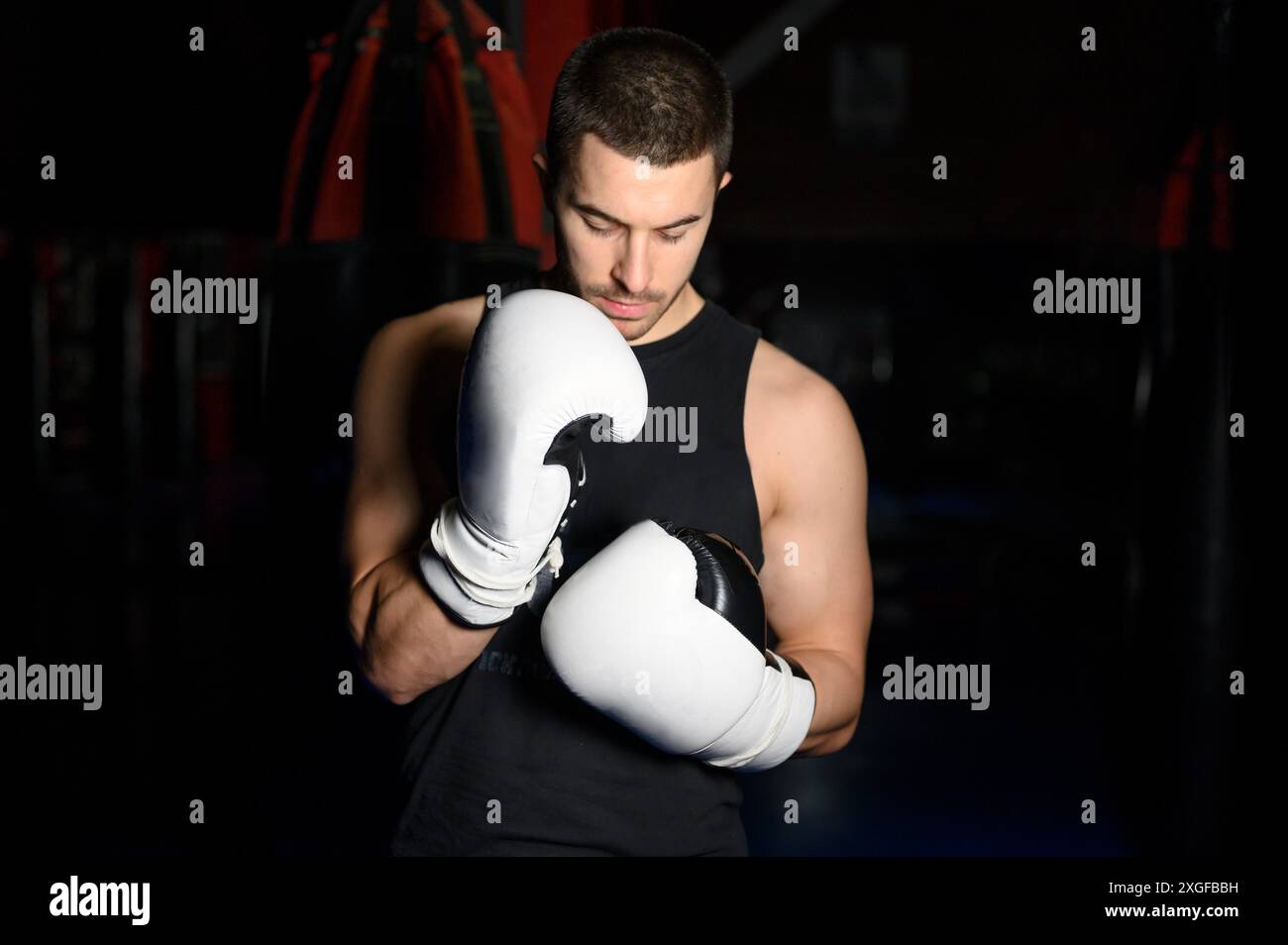 Ready for pose hi-res stock photography and images - Alamy