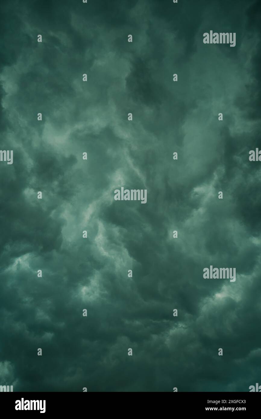 Supercell clouds hi-res stock photography and images - Alamy