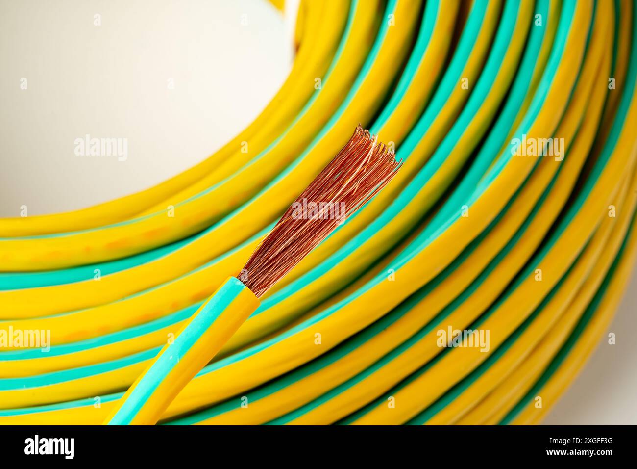 Electrical hazards wire hi-res stock photography and images - Alamy