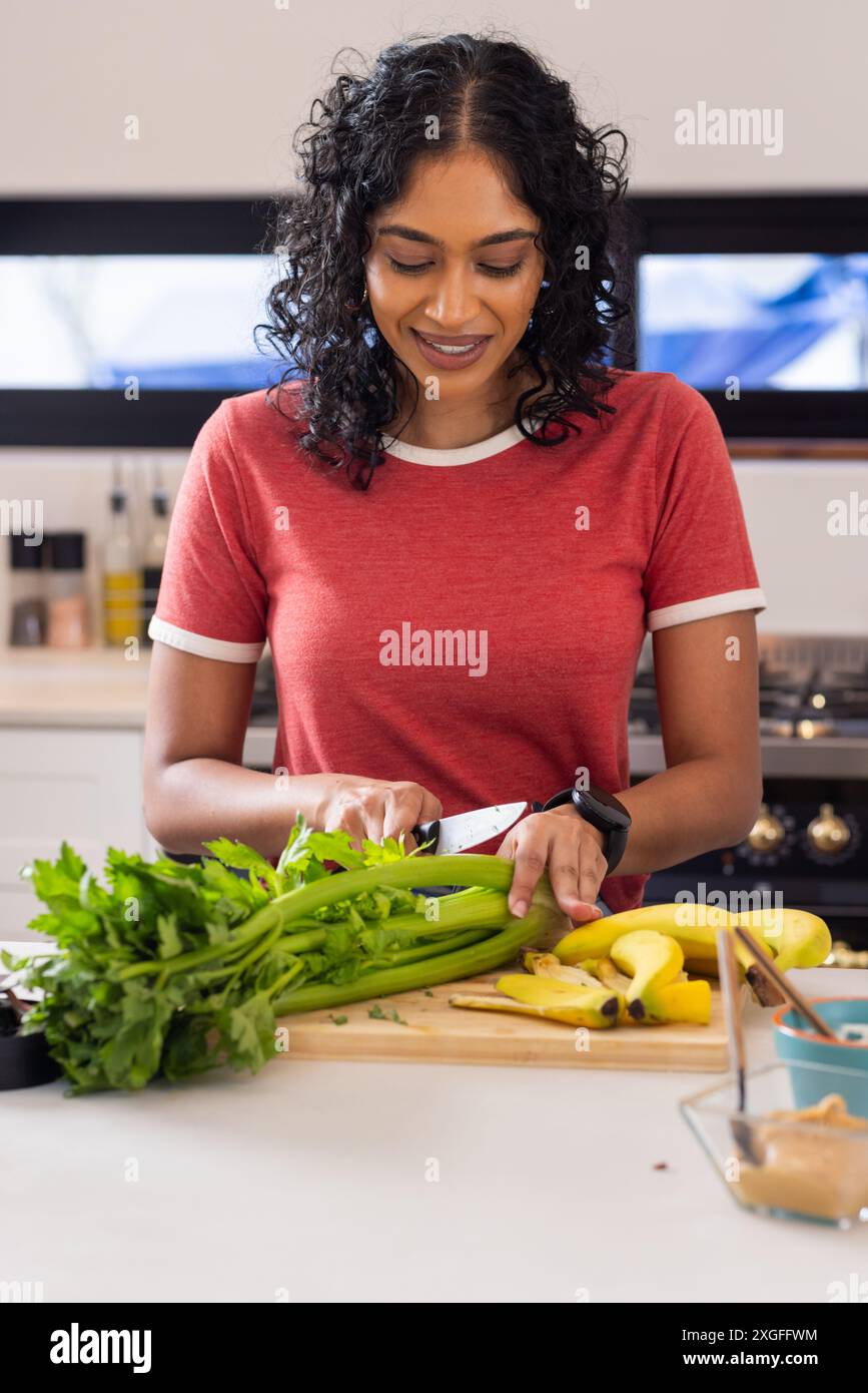 Housewife cooking bananas domestic hi-res stock photography and images - Alamy