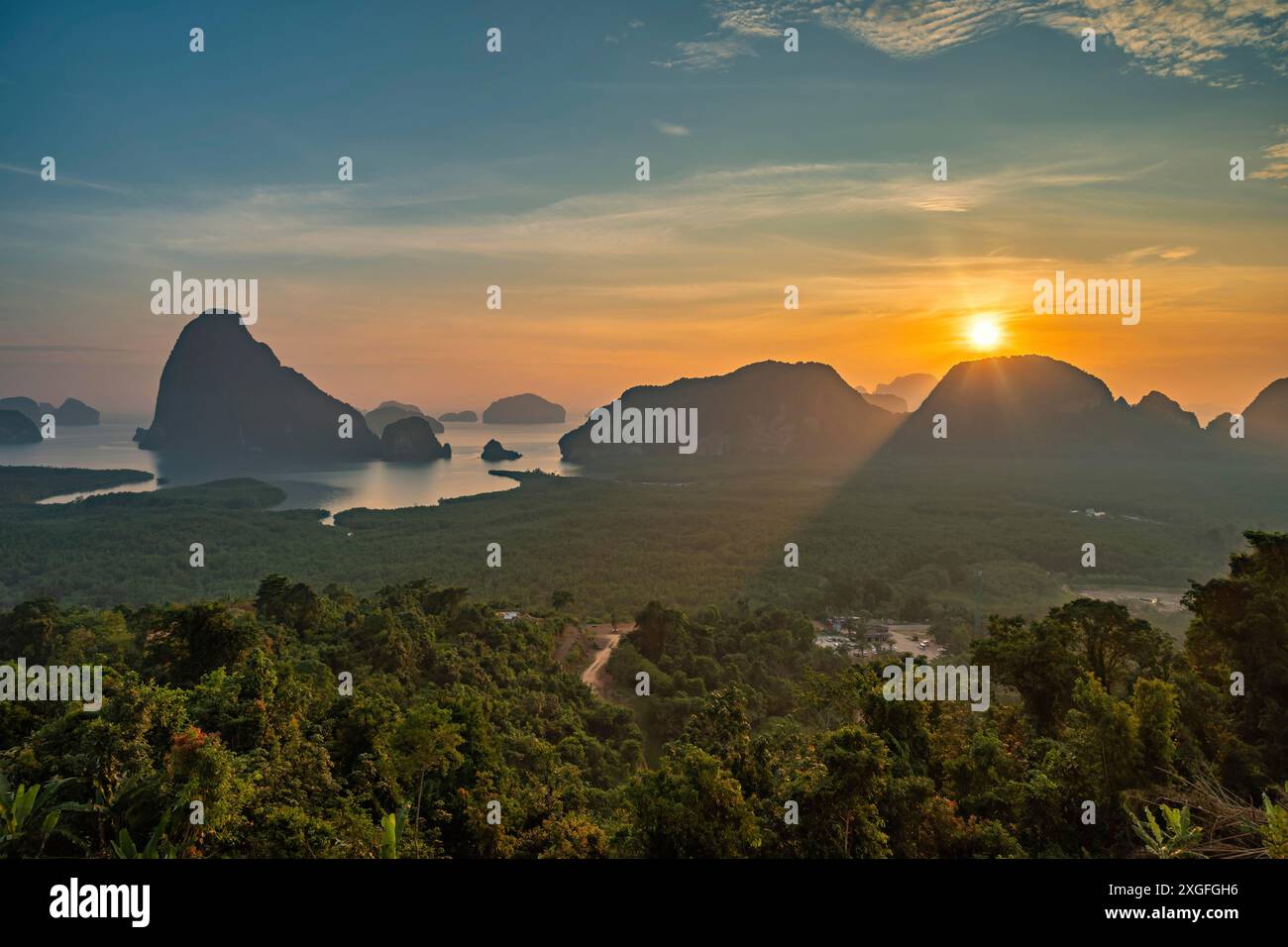 Tropical islands sunrise view at Samed Nang Chee viewpoint with bay to ...