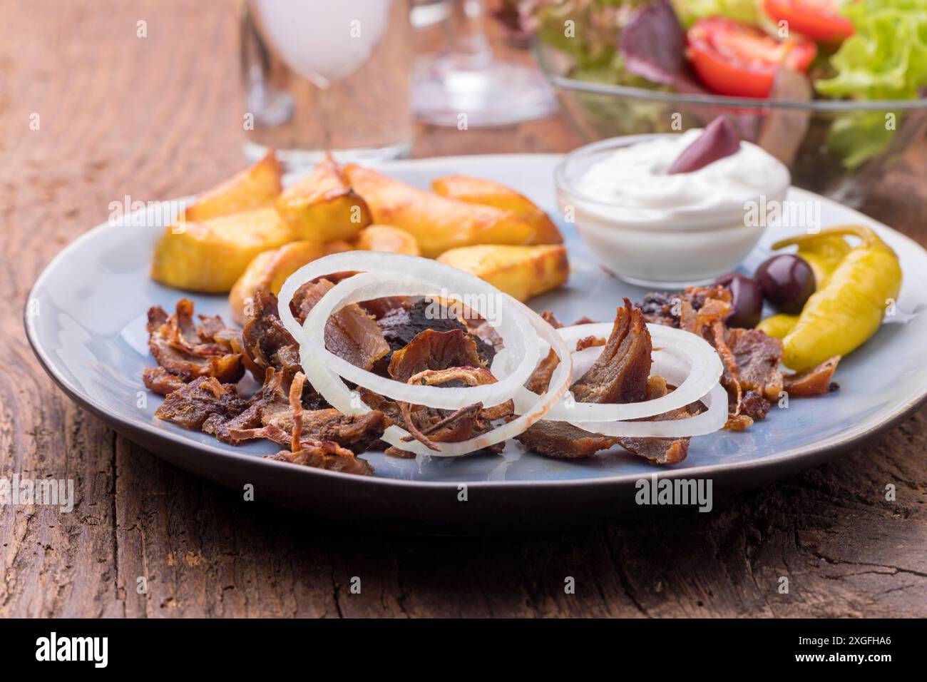 Gyro plate hi-res stock photography and images - Alamy