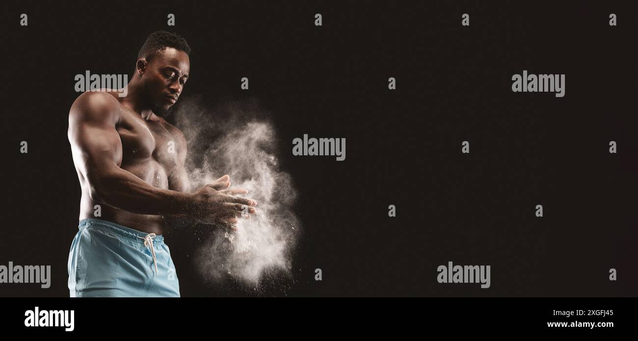 Muscular man clapping hands hi-res stock photography and images - Alamy
