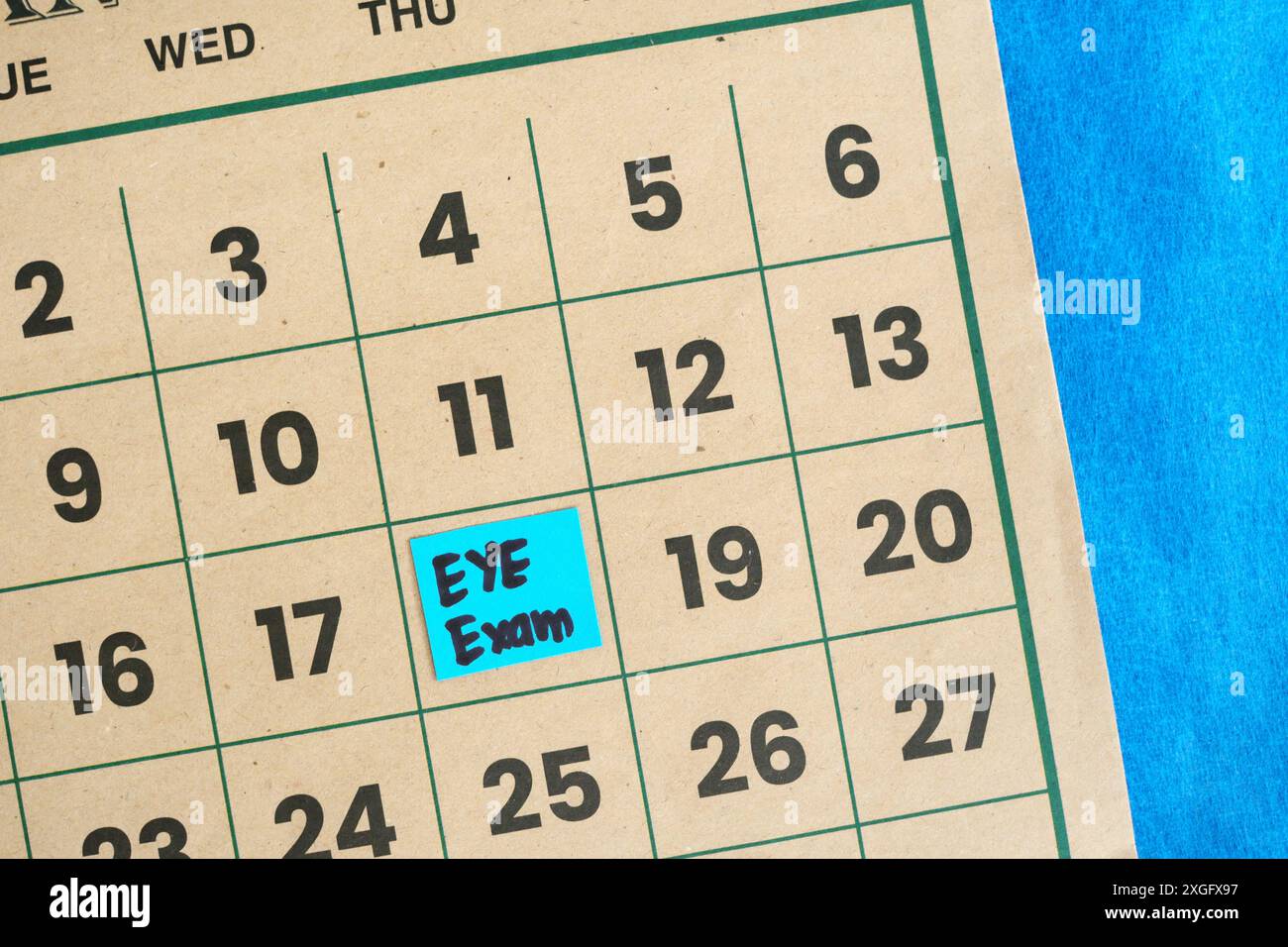 Annual eye exam hi-res stock photography and images - Alamy