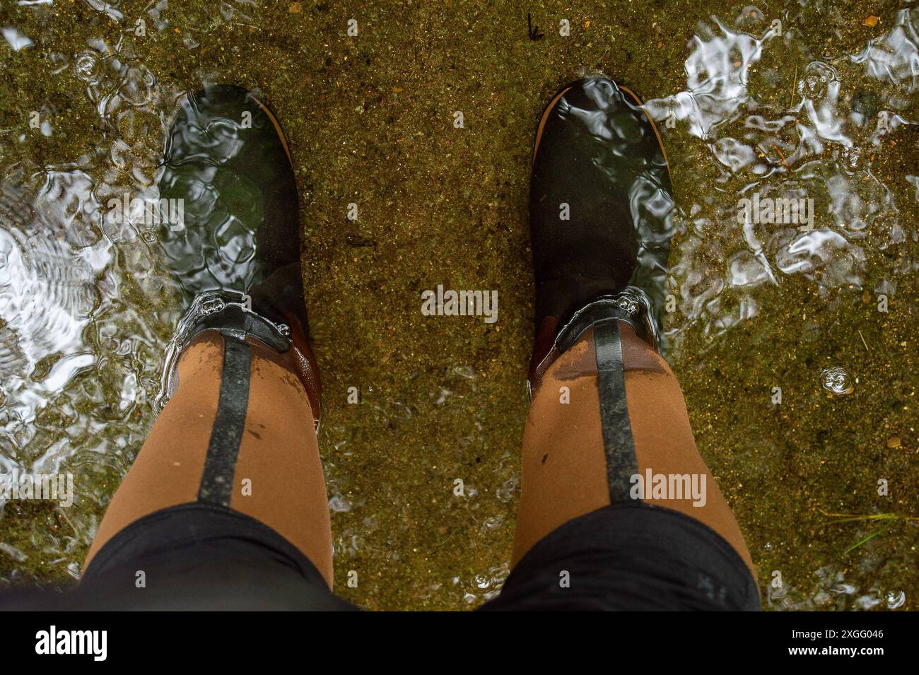 Flooding wellies hi-res stock photography and images - Alamy